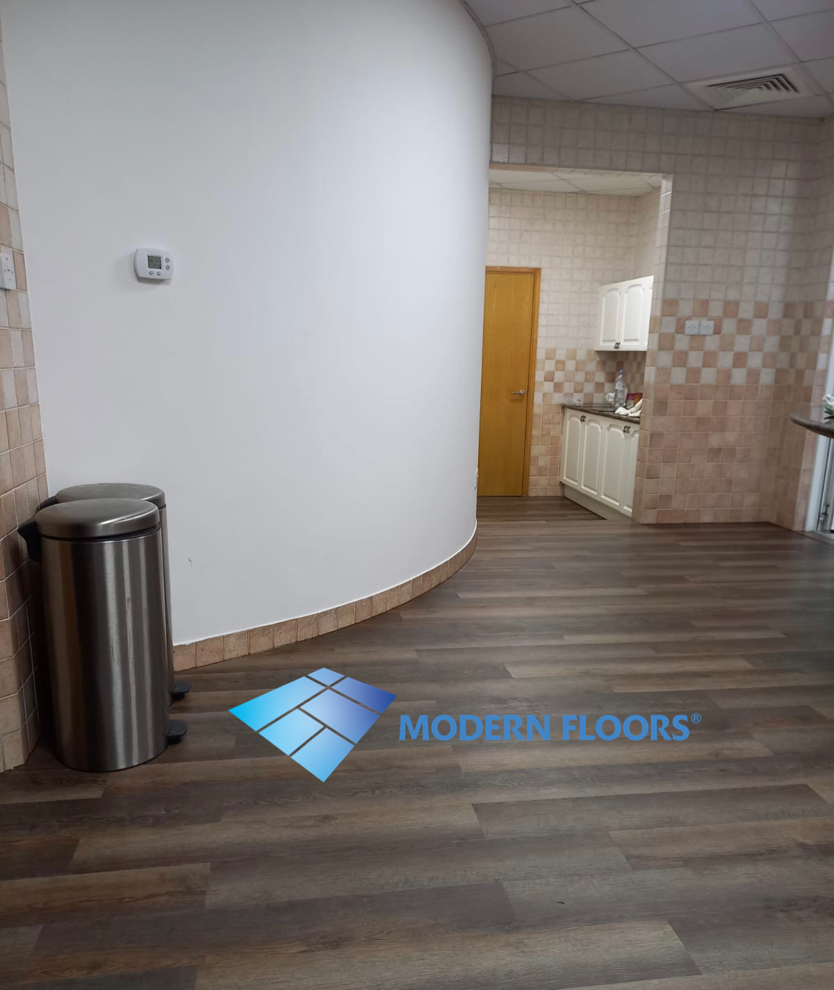 Tari Wooden Brown SPC Super Core Click Lock Tiles